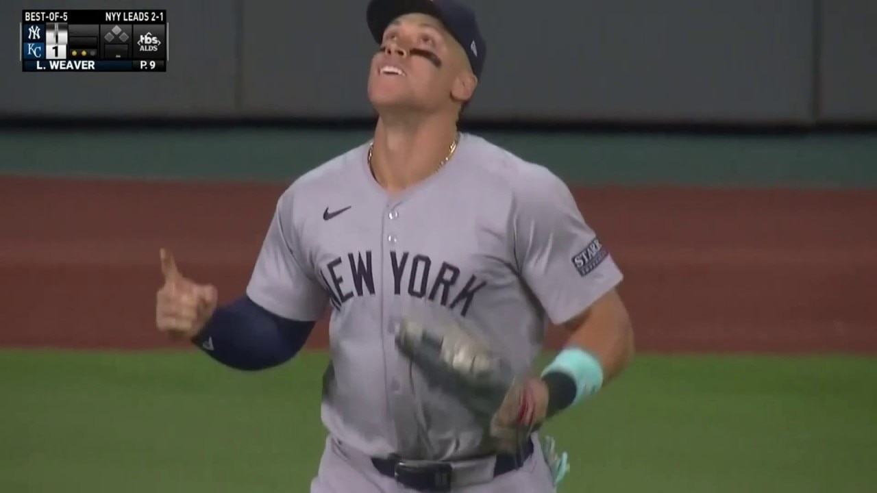 Aaron Judge makes catch to secure final out, helping Yankees eliminate ...