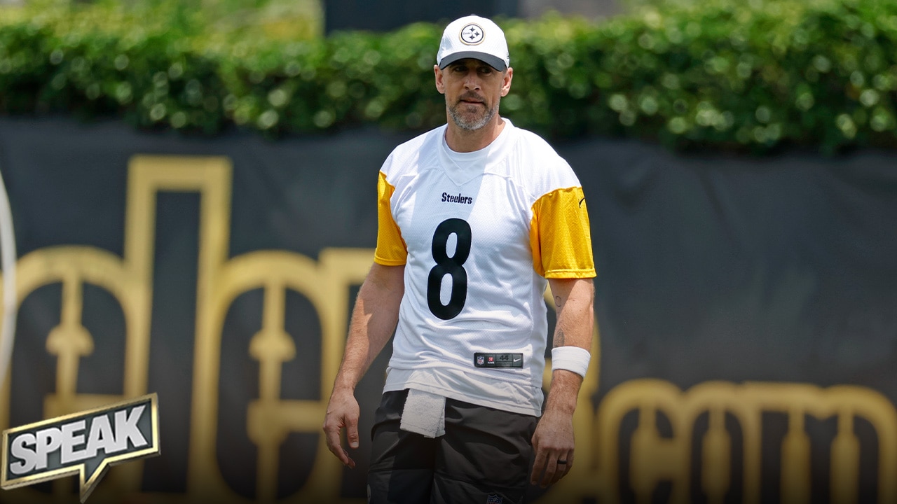 Aaron Rodgers hits the field at the Pittsburgh Steelers camp — Will it ...